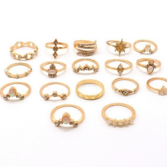 Jewelry | 17pc Crystal Boho Ring Set | Poshmark